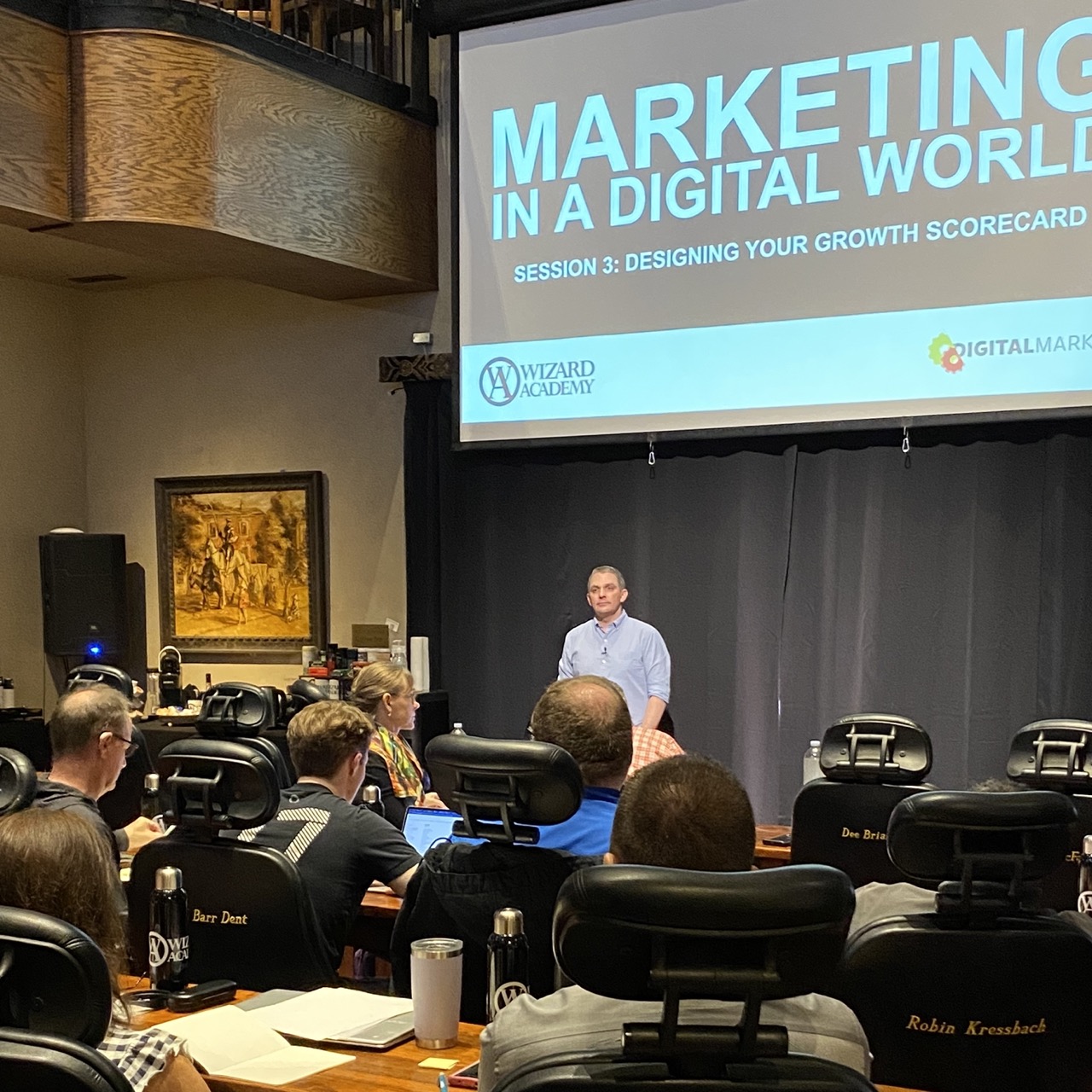 2025 August: Marketing In an AI-Powered World (A Brand New Class ...